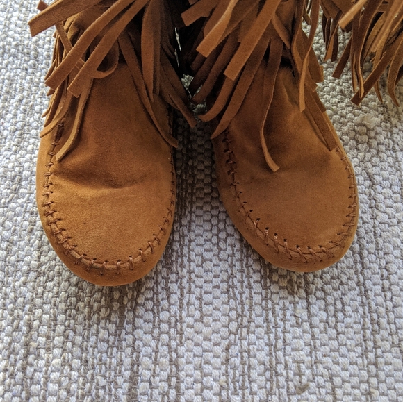 Shoes Of Soul | Shoes | Sos Shoes Of Soul Fringed Moccasin Boots | Poshmark